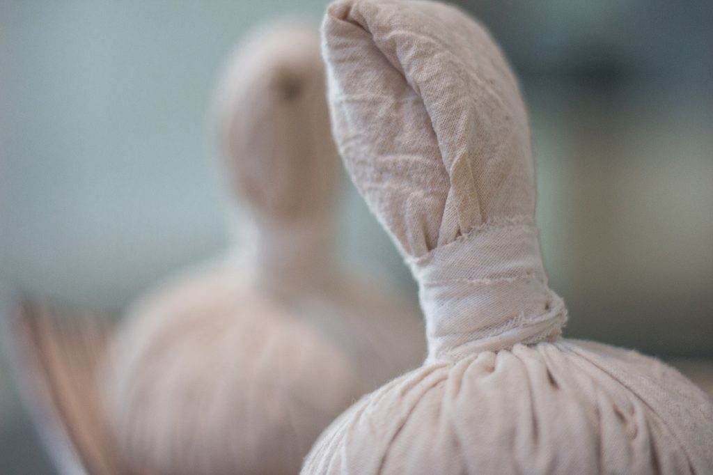 Herbal Compress Therapy | Path of Life Healing Center